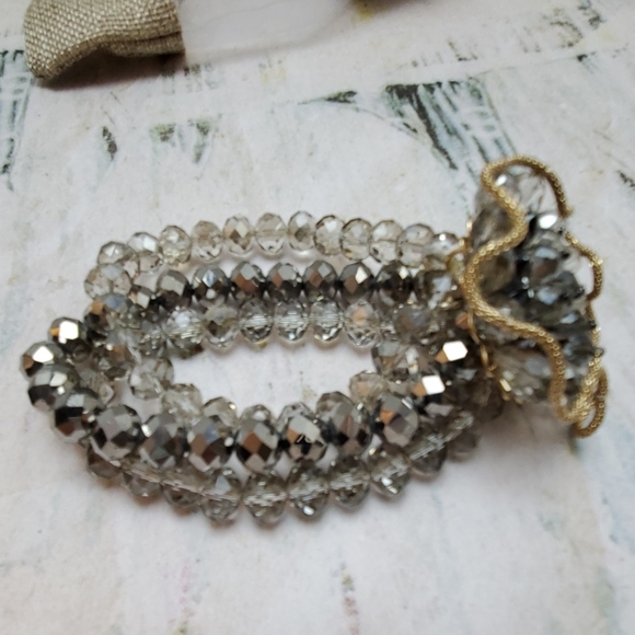 Jewelry | 3row Beaded Elastic Flower Bracelet | Poshmark